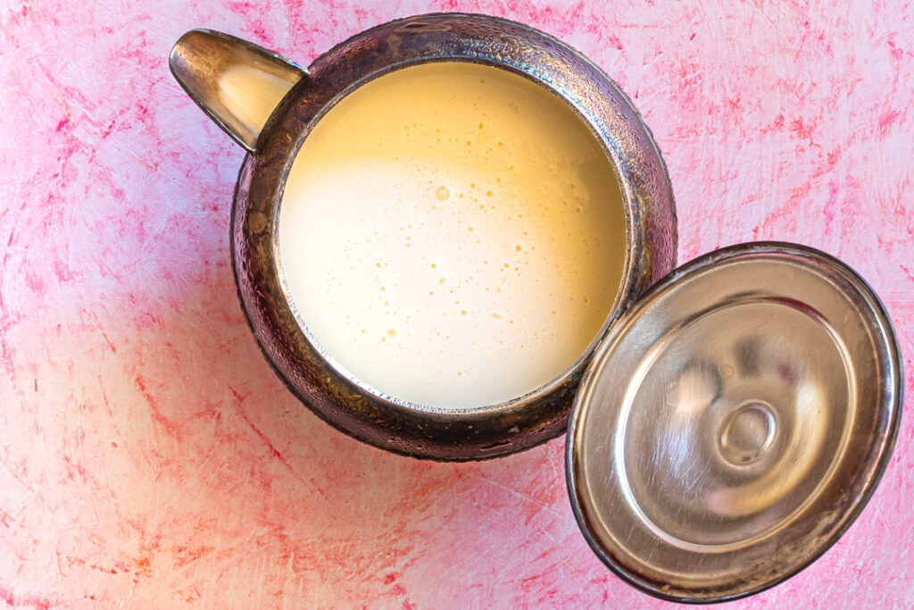 Xmas Sour: Chrissy Pudding Gin Sour Cocktail with Chilled Sherry ...