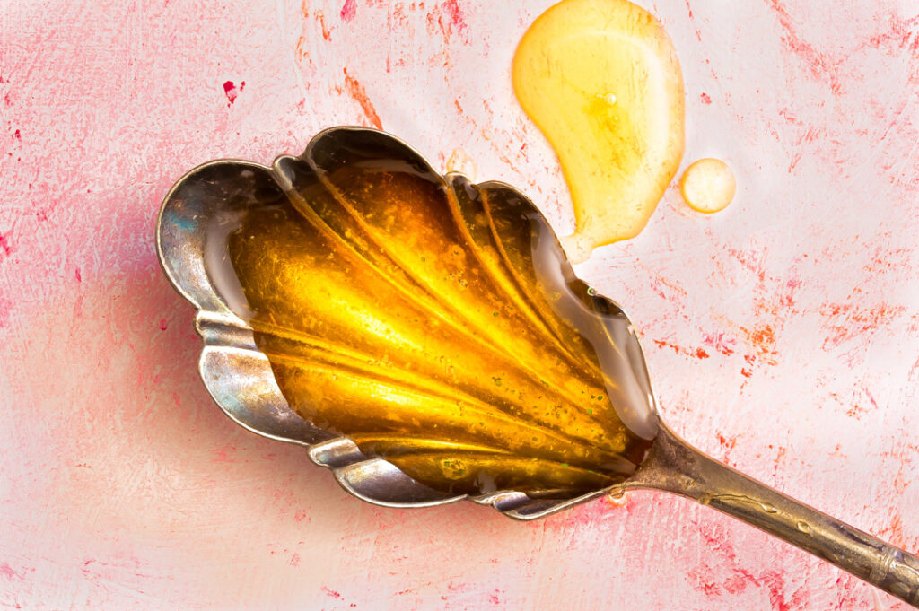 Xmas Sour: Chrissy Pudding Gin Sour Cocktail with Chilled Sherry ...